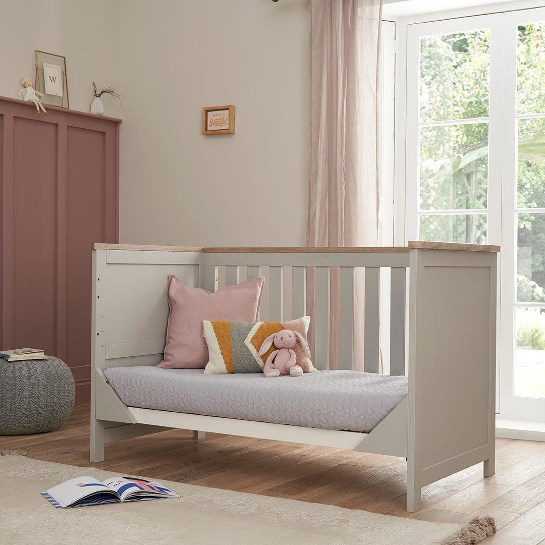 Tutti Bambini Verona Cot Bed - Dove Grey/Oak